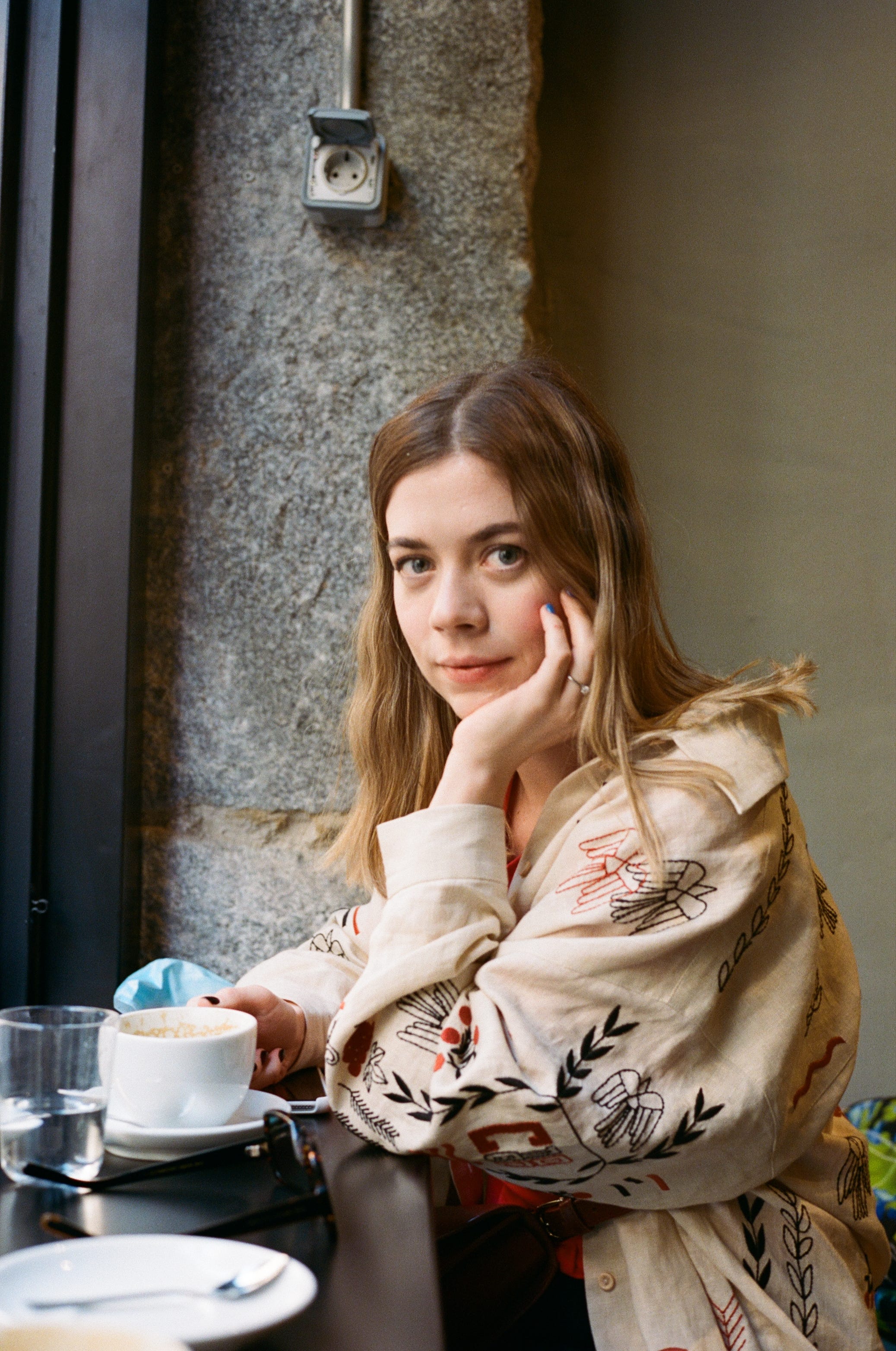 Viktoriia Afonska – Medium