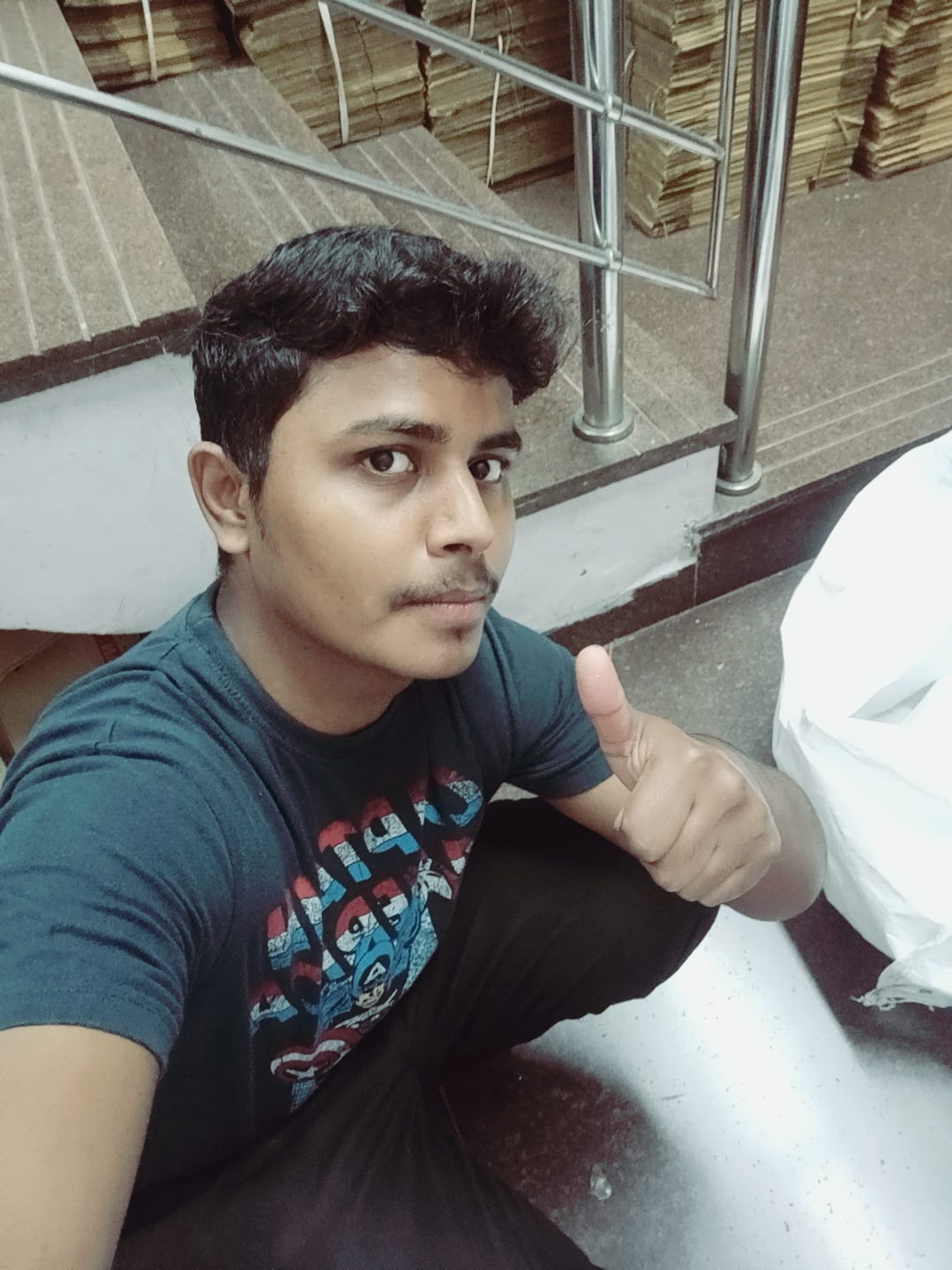 Shaukat Ali – Medium