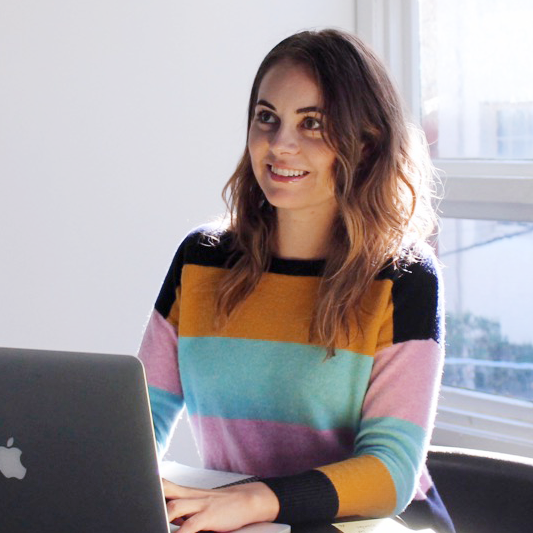Jessica Gray – Medium