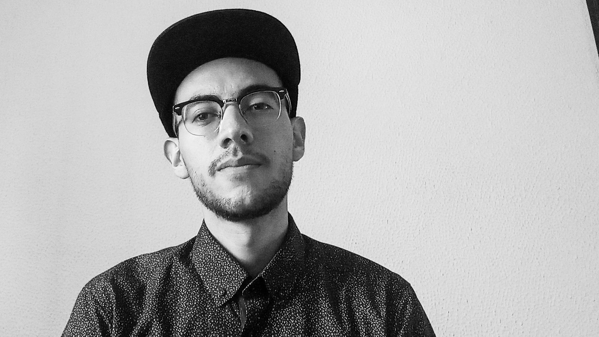 Sebastián Valle – Medium