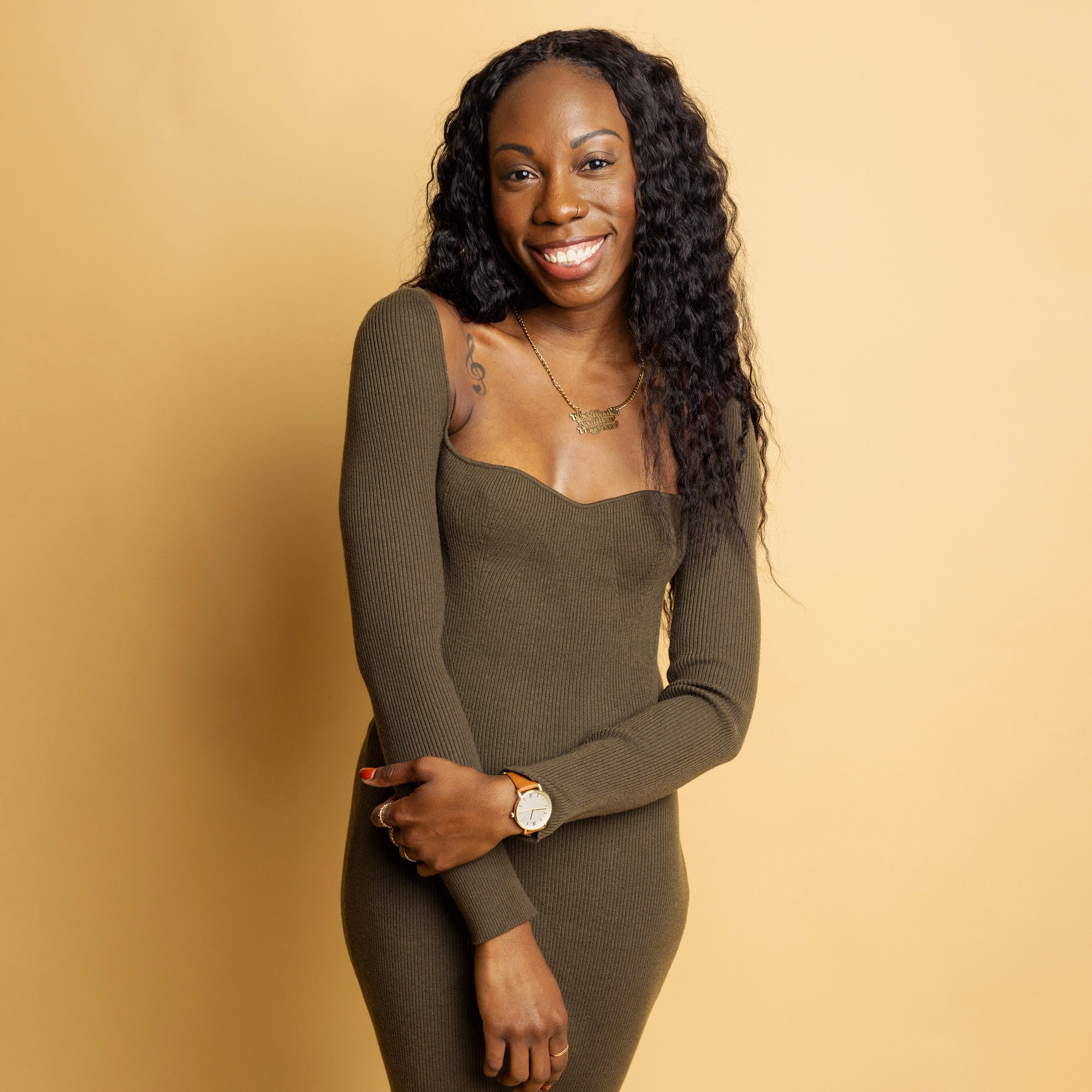 LySaundra Janeé – Medium