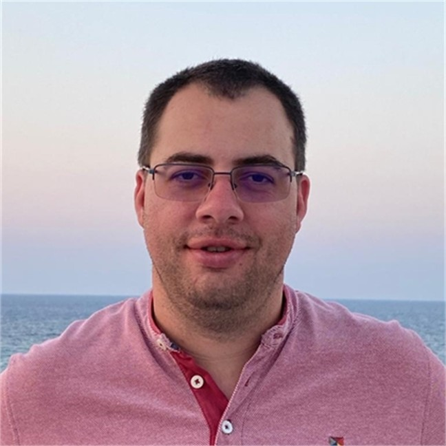 Sebastian Seichei Silaghi – Medium