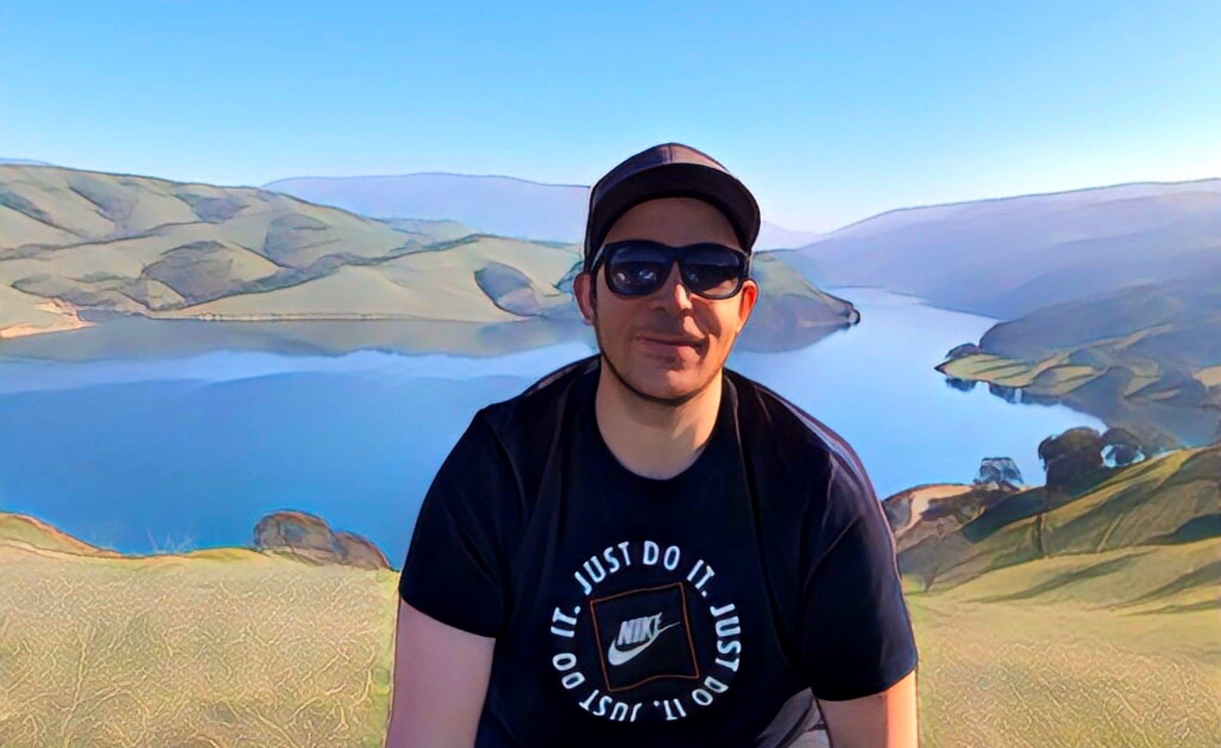 Sam Hammoud – Medium