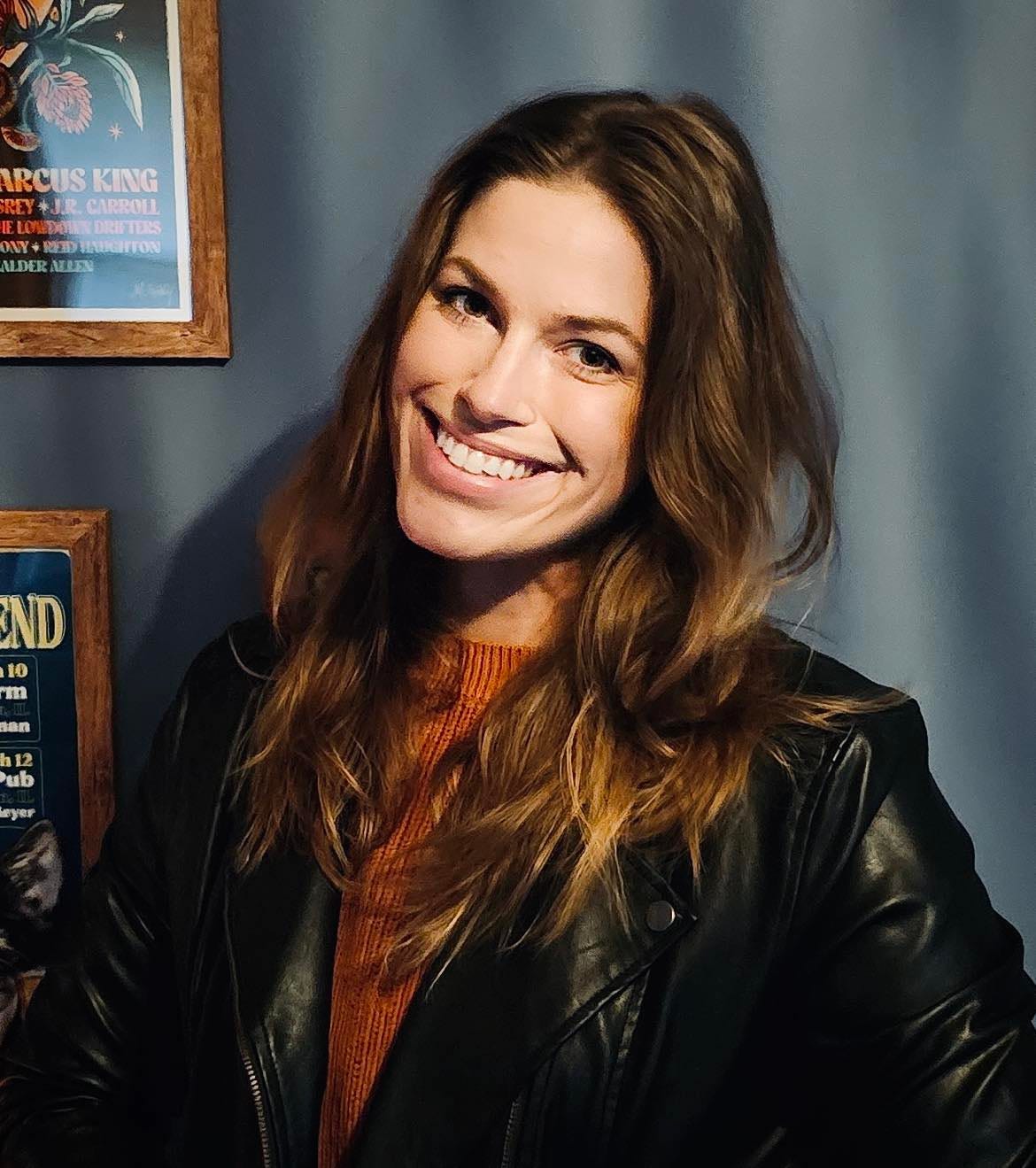 Emily Kingland – Medium