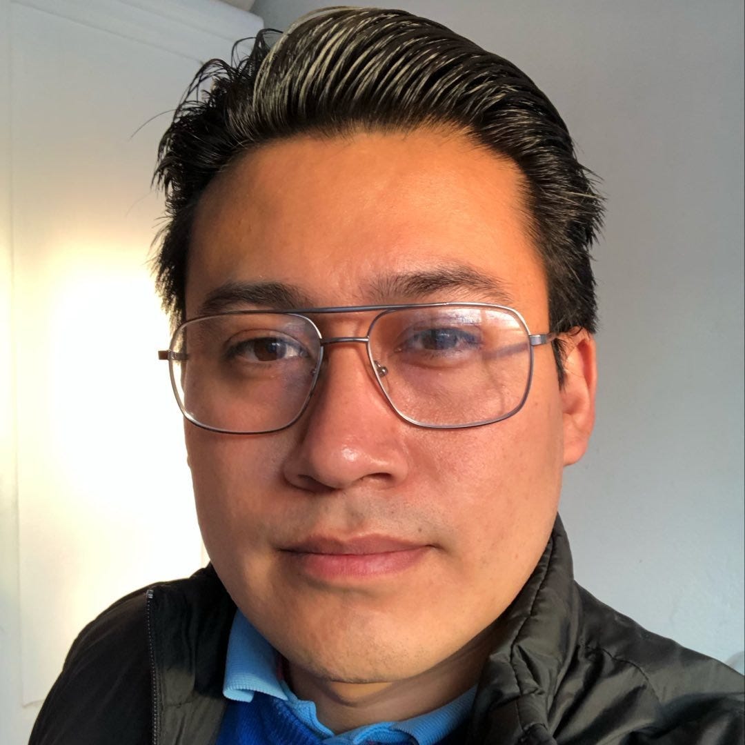 Mario Ruiz – Medium