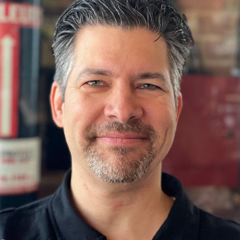 Gregory Luneau – Medium