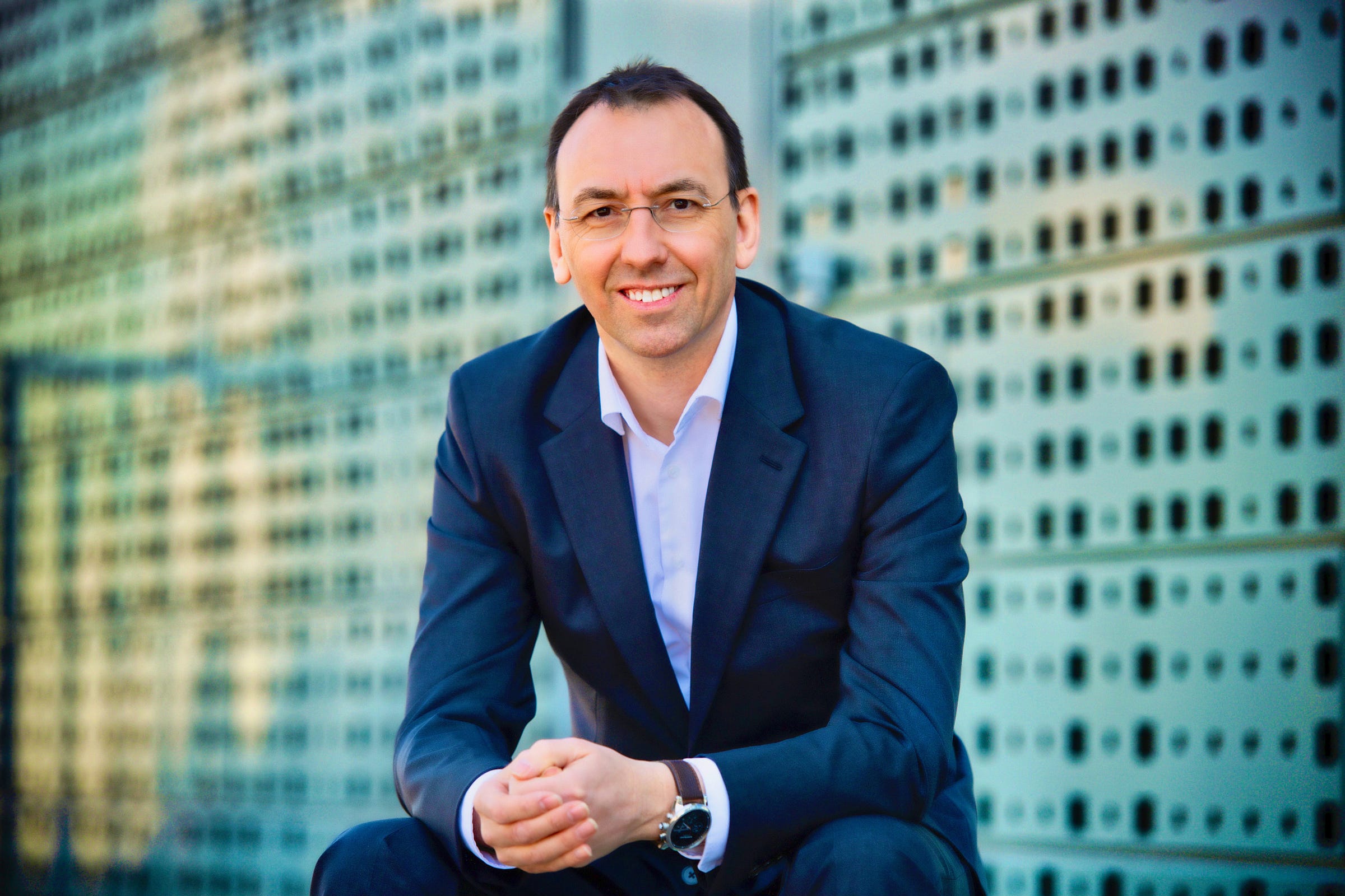 Andy Wild – Medium