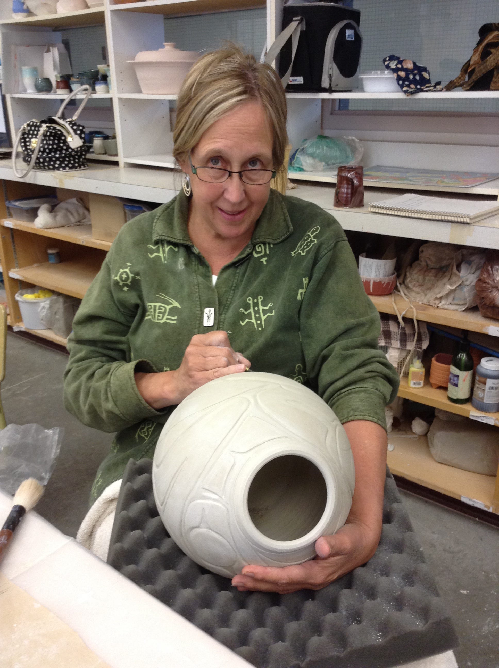 Sandra Ellis – Medium