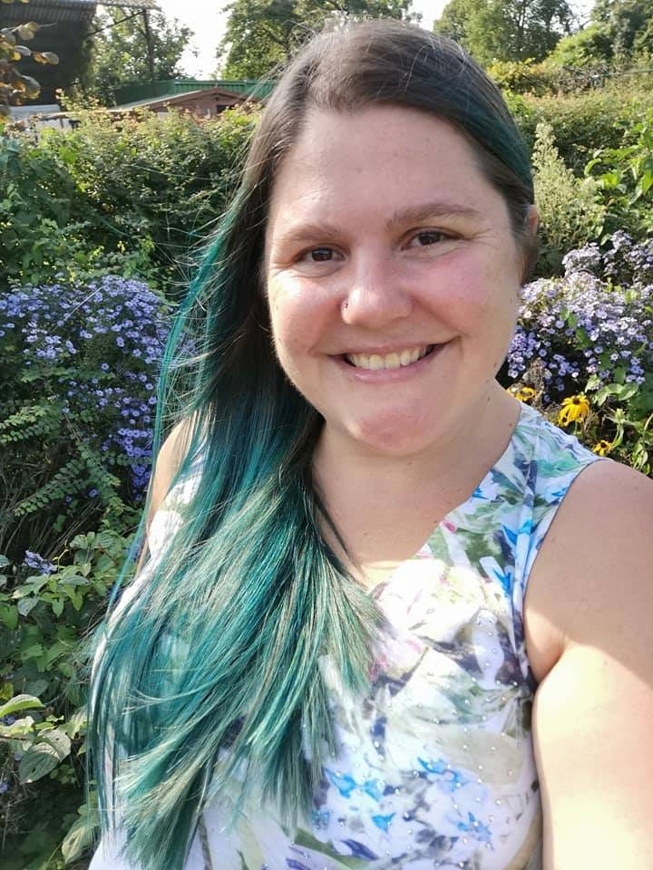 Ambre Nulph-Forêt – Medium