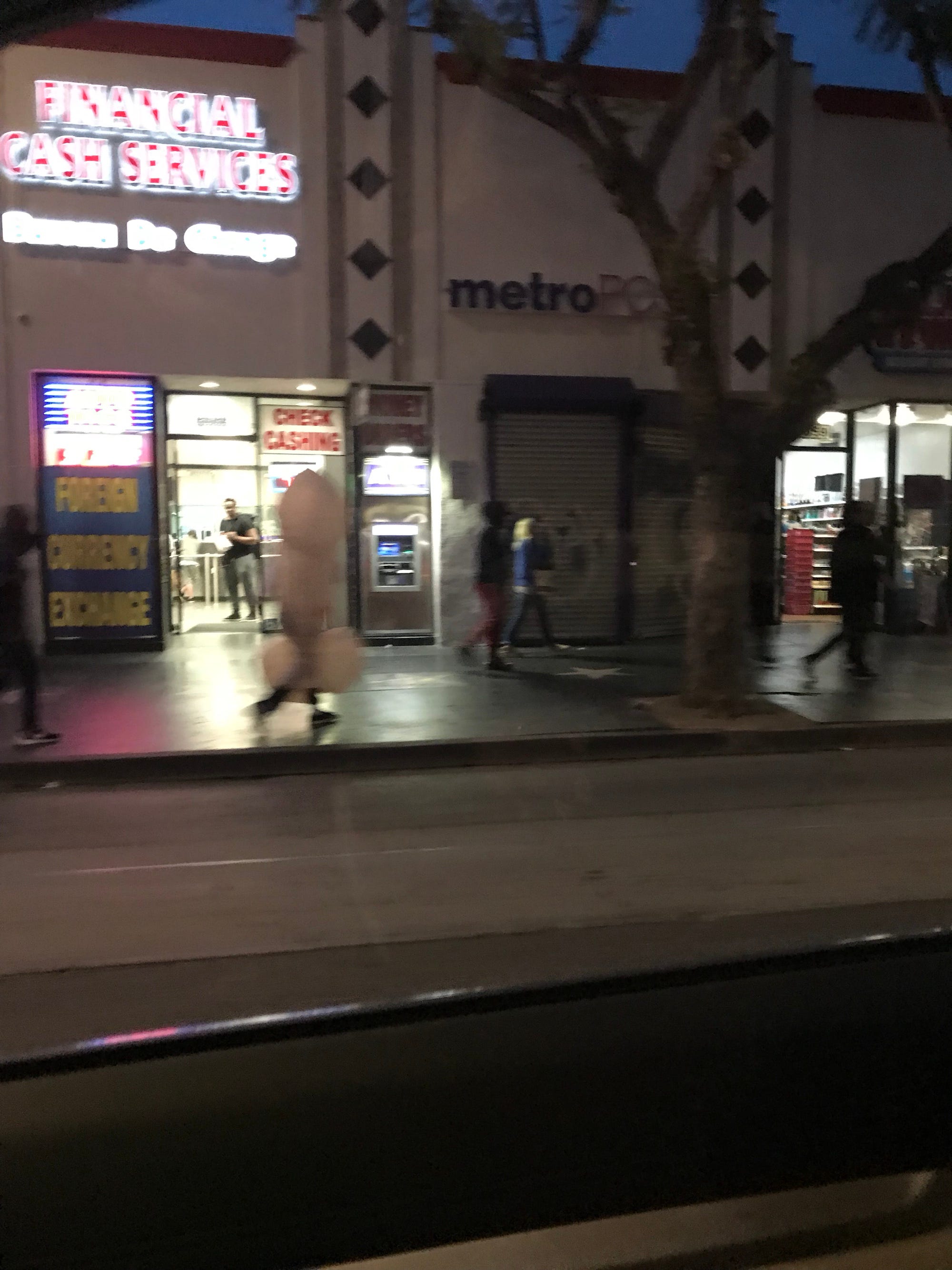 HUMANS: Small Portraits And Even Smaller Stories