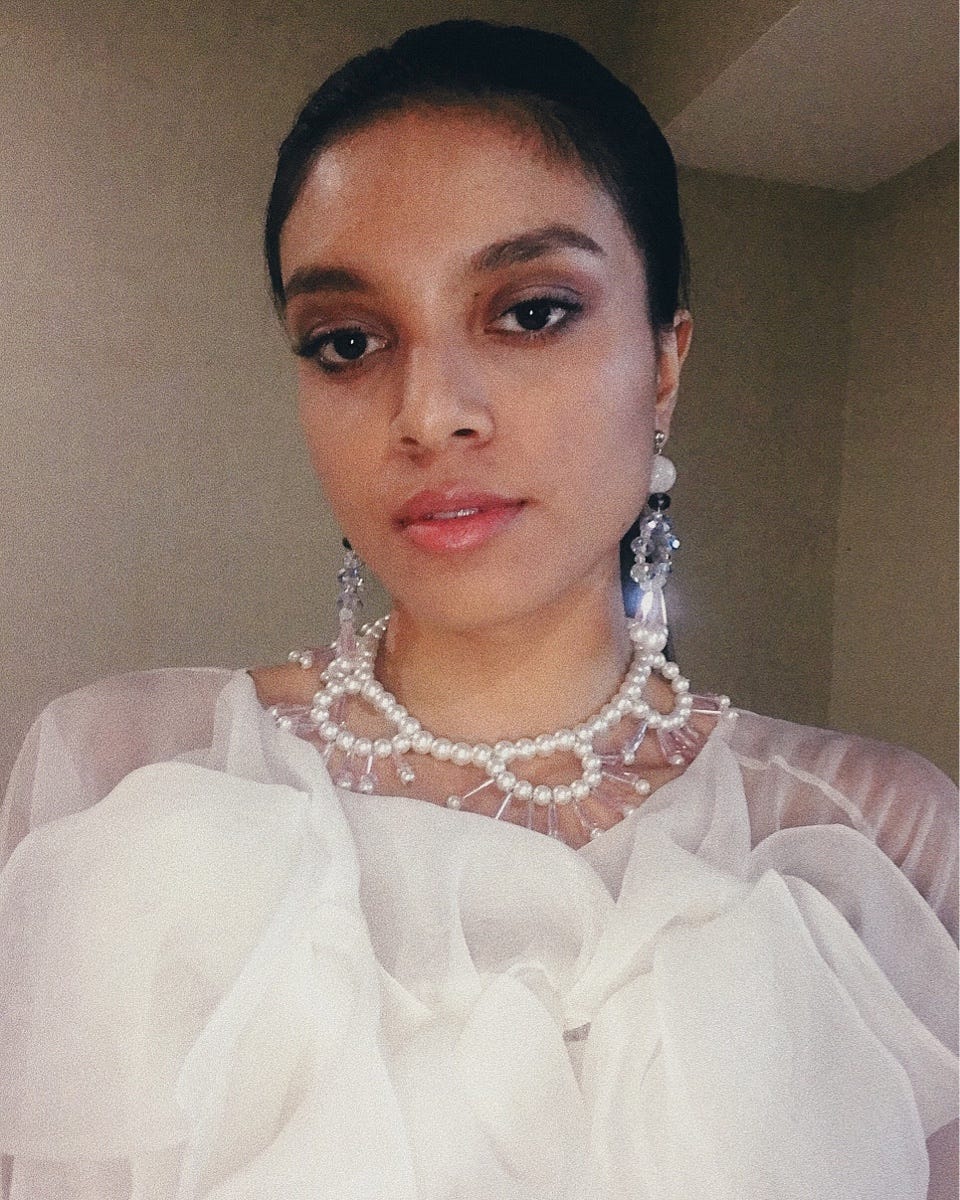 Lydia D'Cruz – Medium