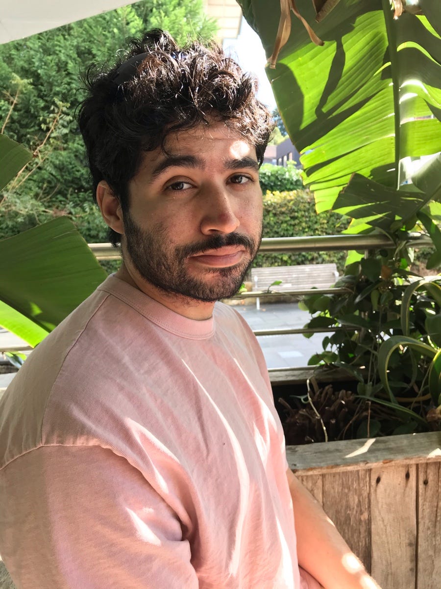 Oscar Nieves – Medium