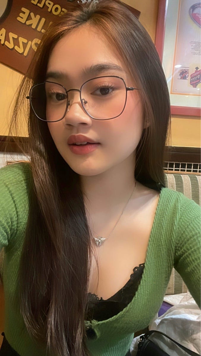 Hershey Viloria – Medium