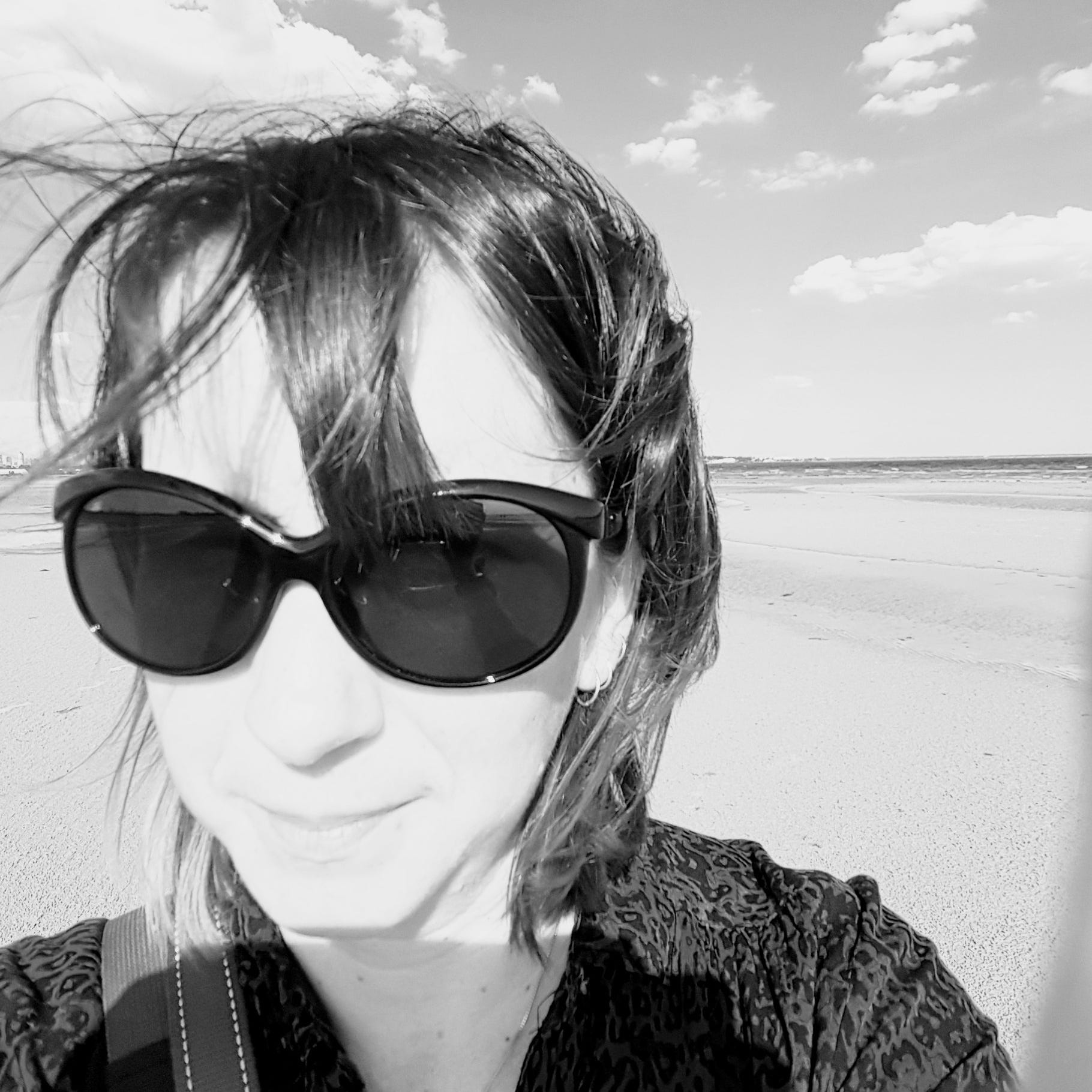 Elizabeth Stark – Medium