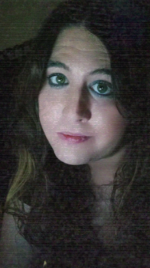 Lexi Bowen – Medium