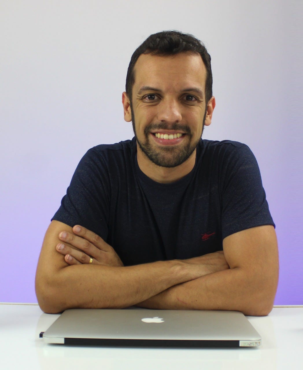 Fabrício Augusto – Medium