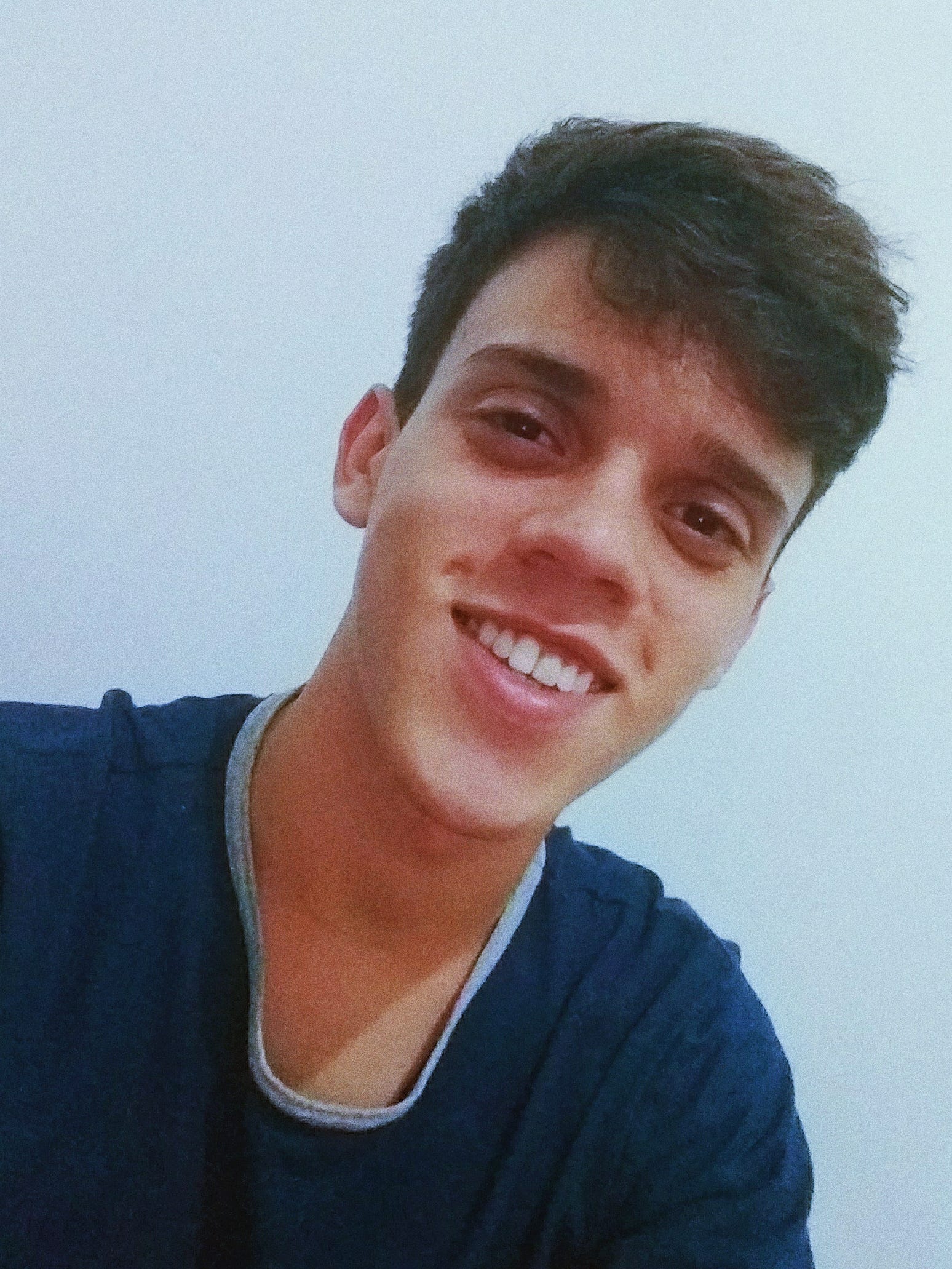 Guilherme Damasceno – Medium