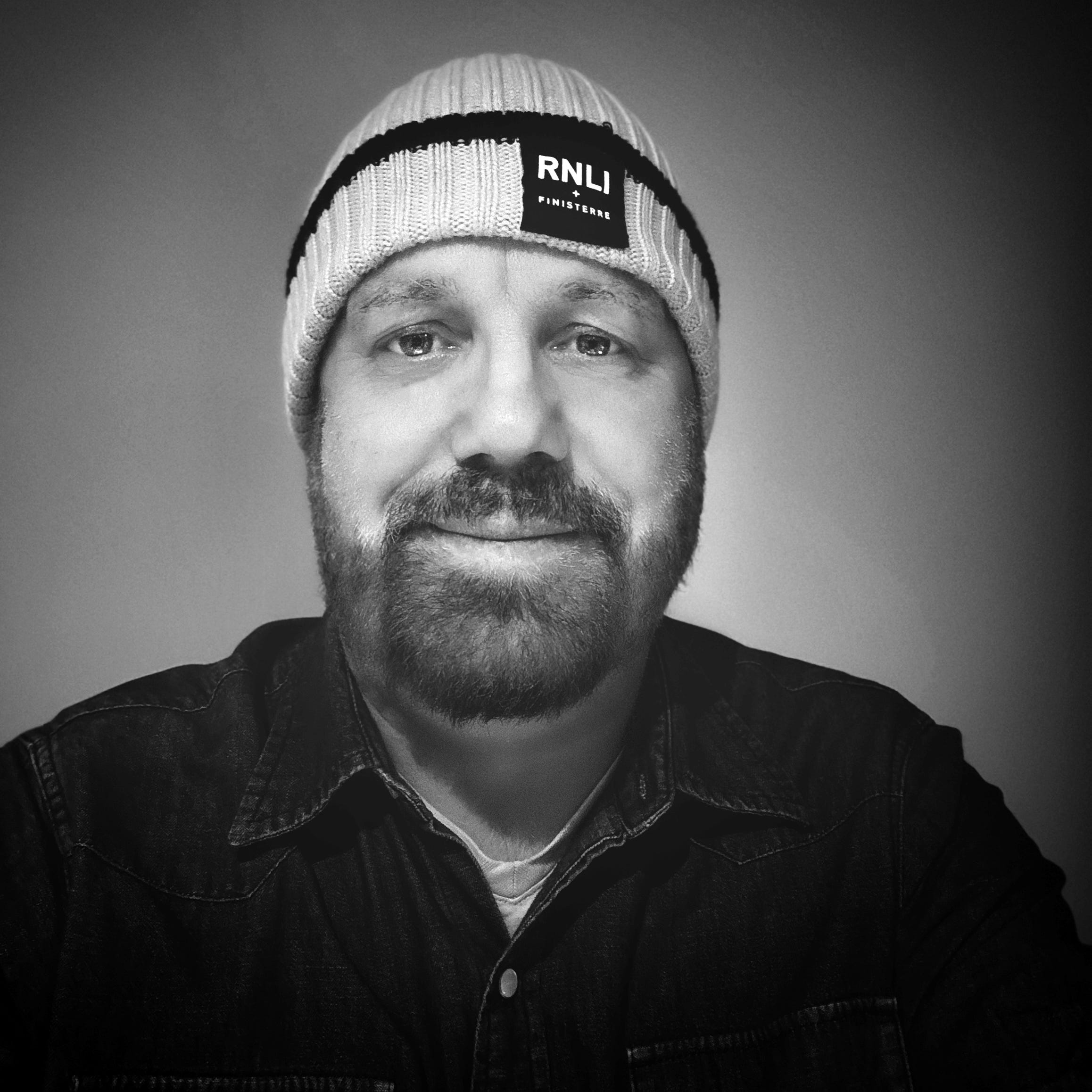Matthew Bingham – Medium
