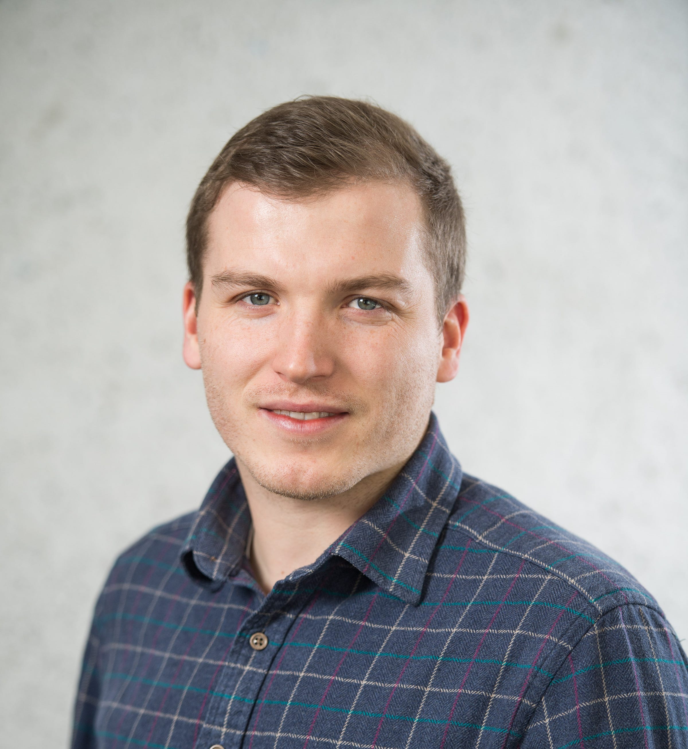 Tom Gower – Medium