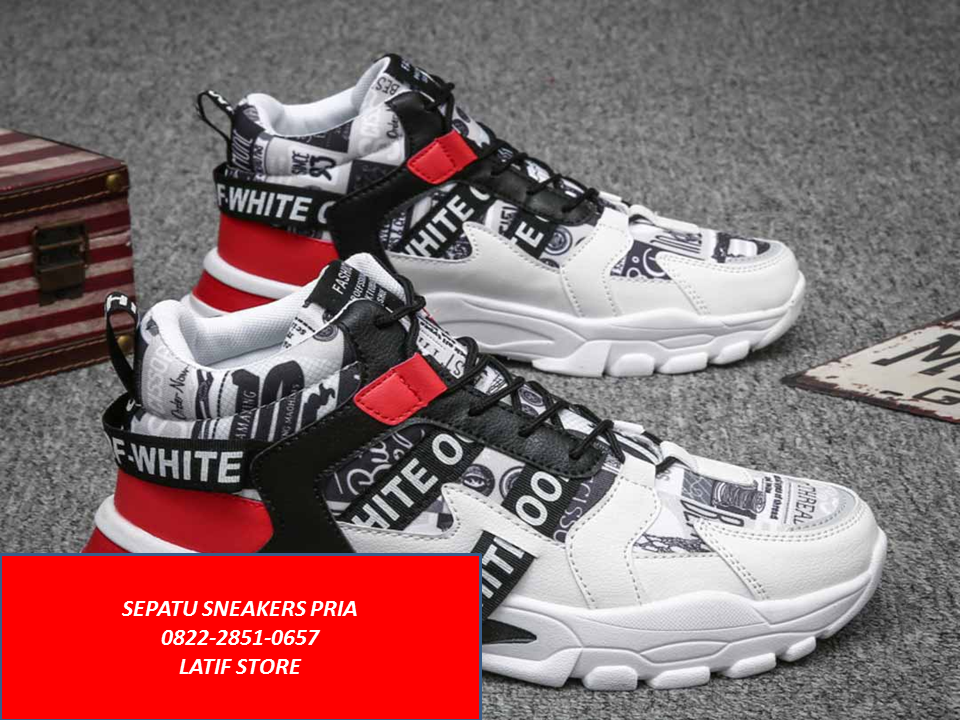 Sepatu Sneakers Original – Medium