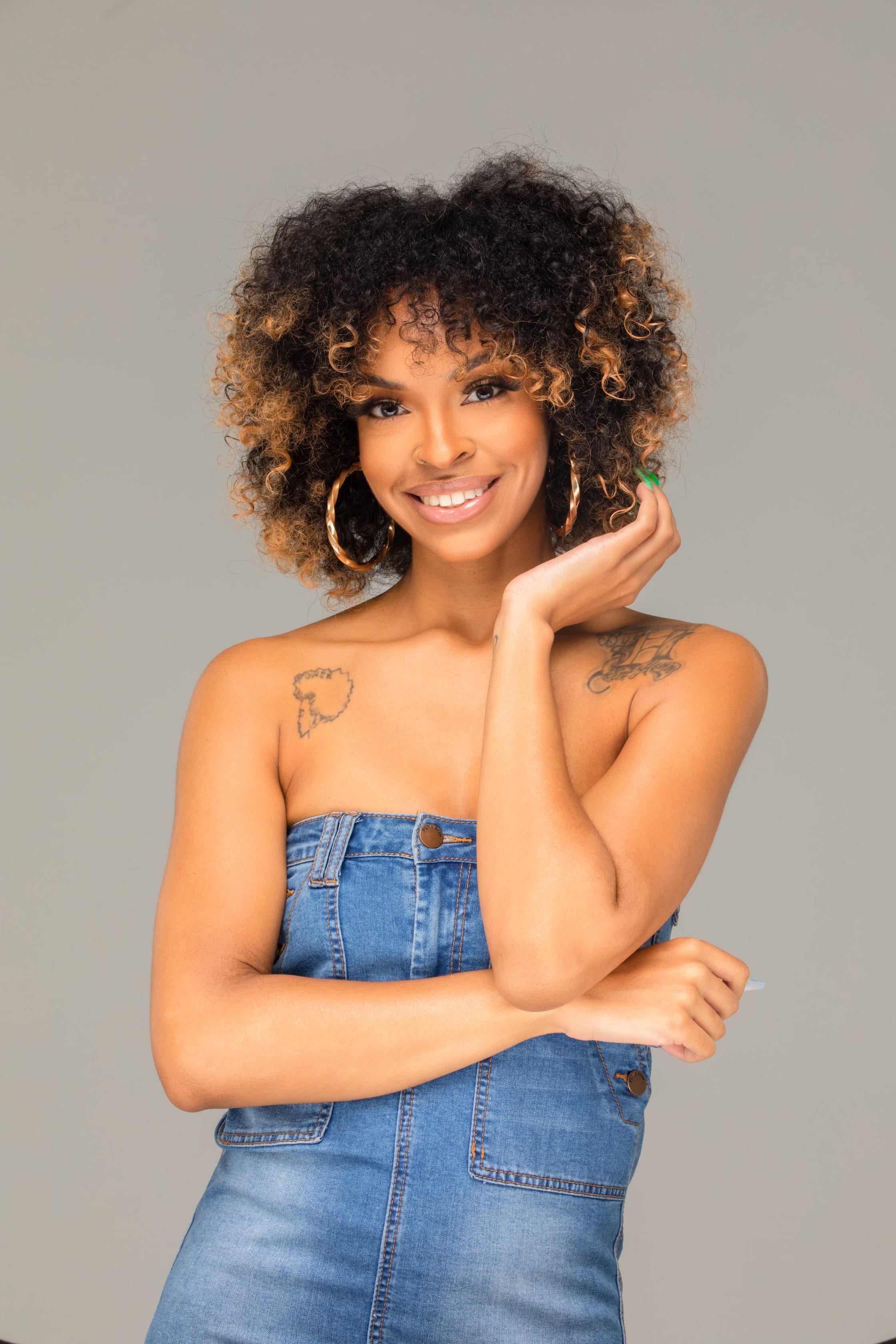 Keila Nicole – Medium