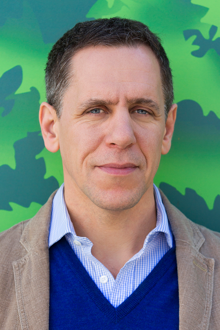 Michael Solomon Medium