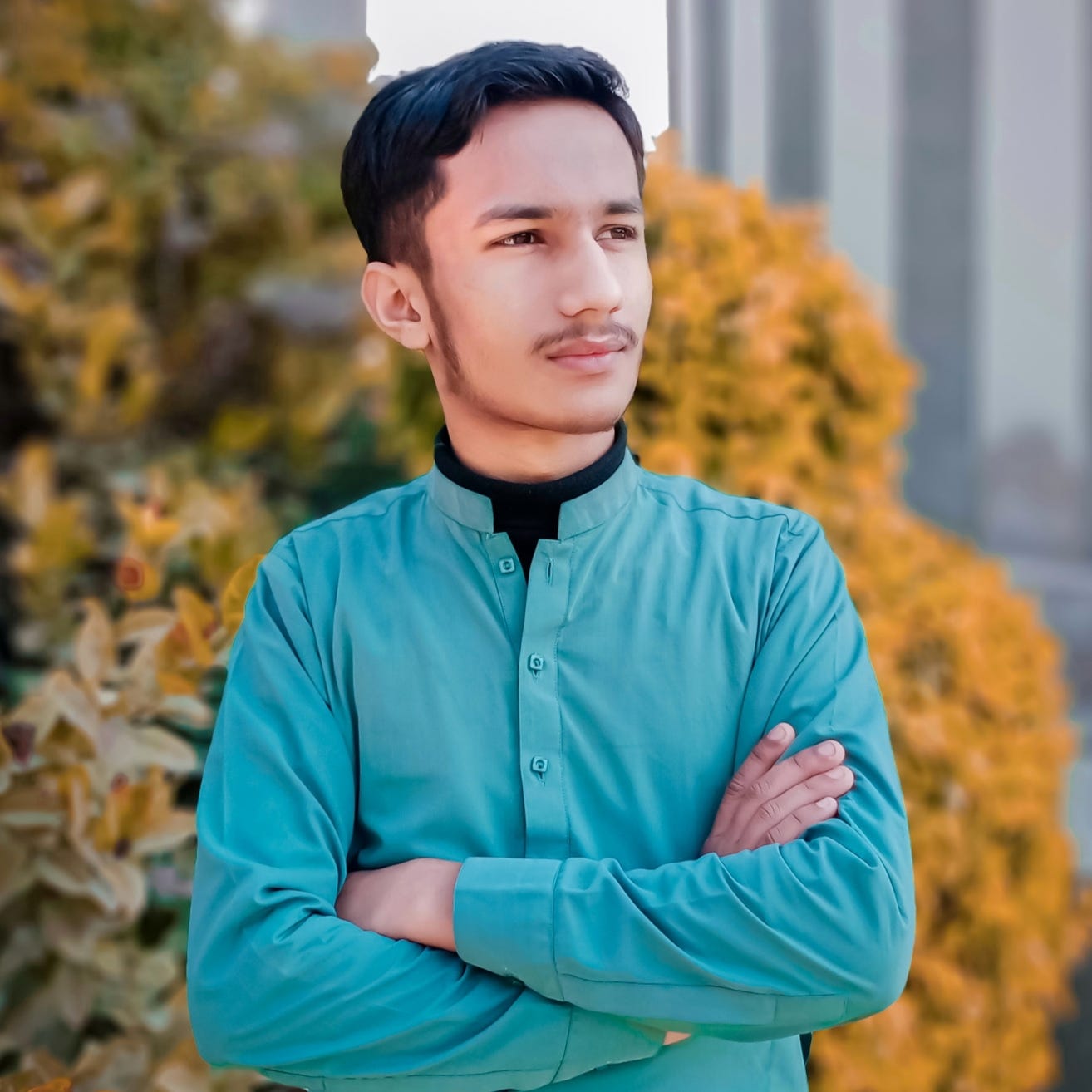 Ali Asghar – Medium