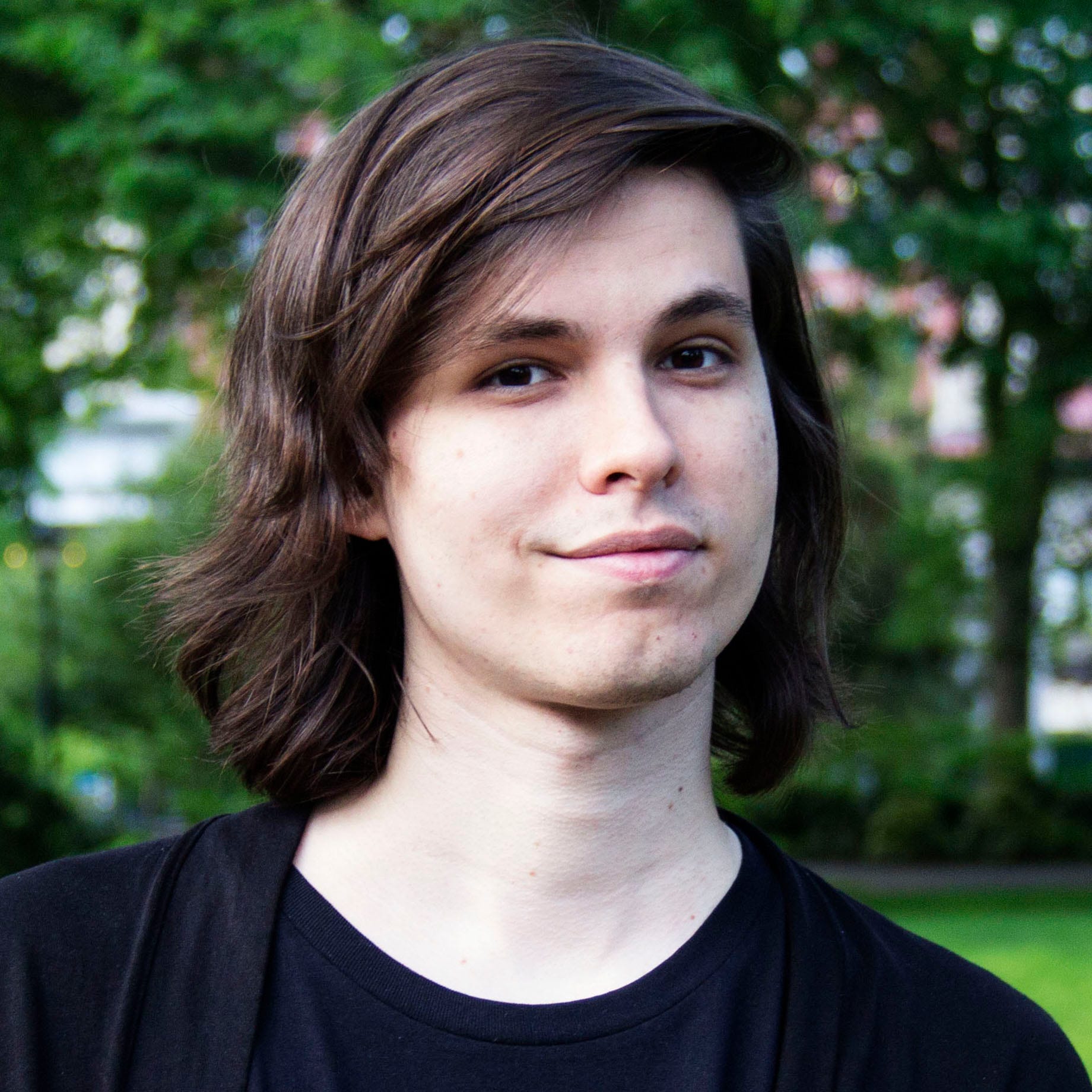 Lucas Rizzotto – Medium