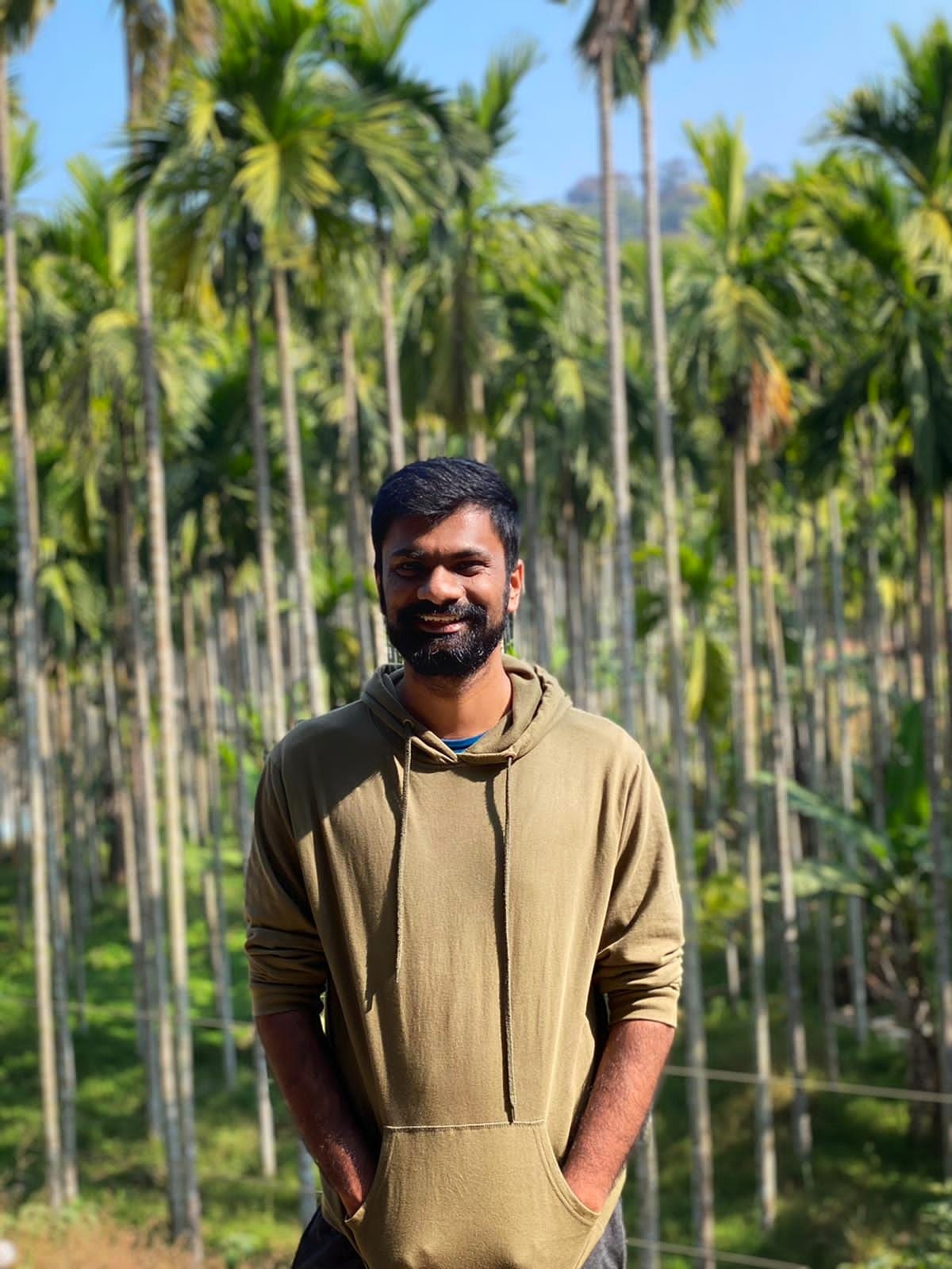 Raghu Varma – Medium