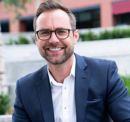 Josh harper – Medium