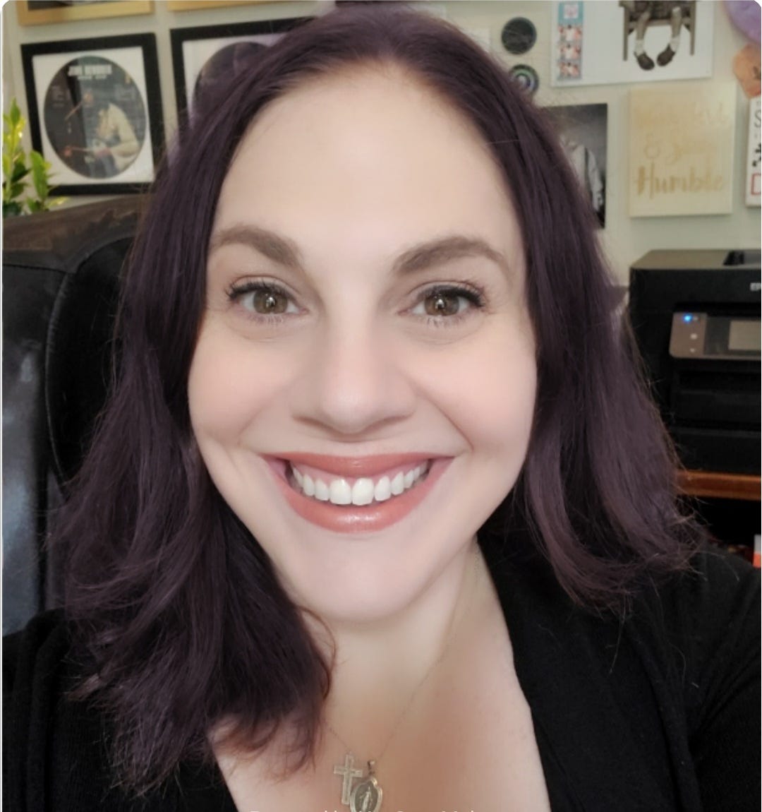 Stephanie Bernaba – Medium