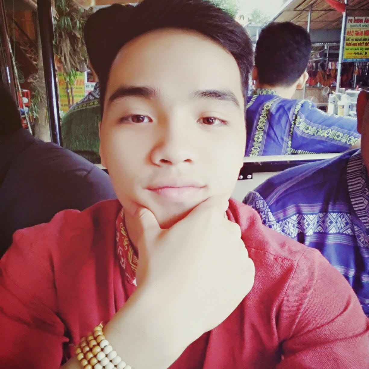 Công Loe – Medium