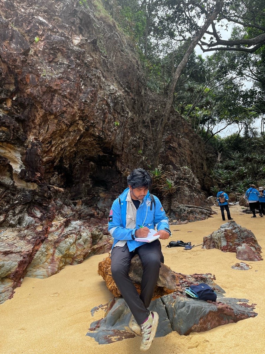 Mubarak Ikhwan – Medium