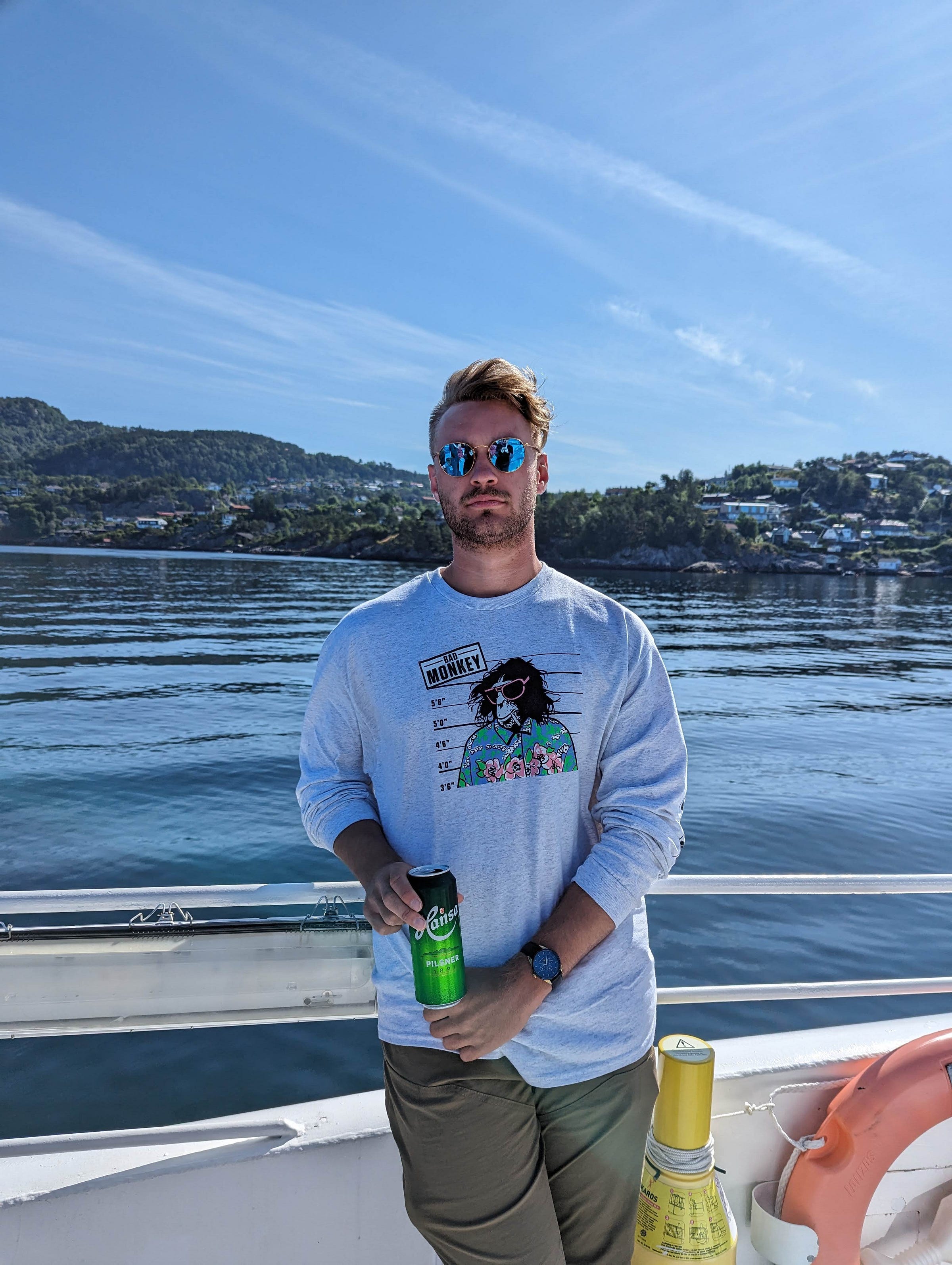 Aaron Meese – Medium