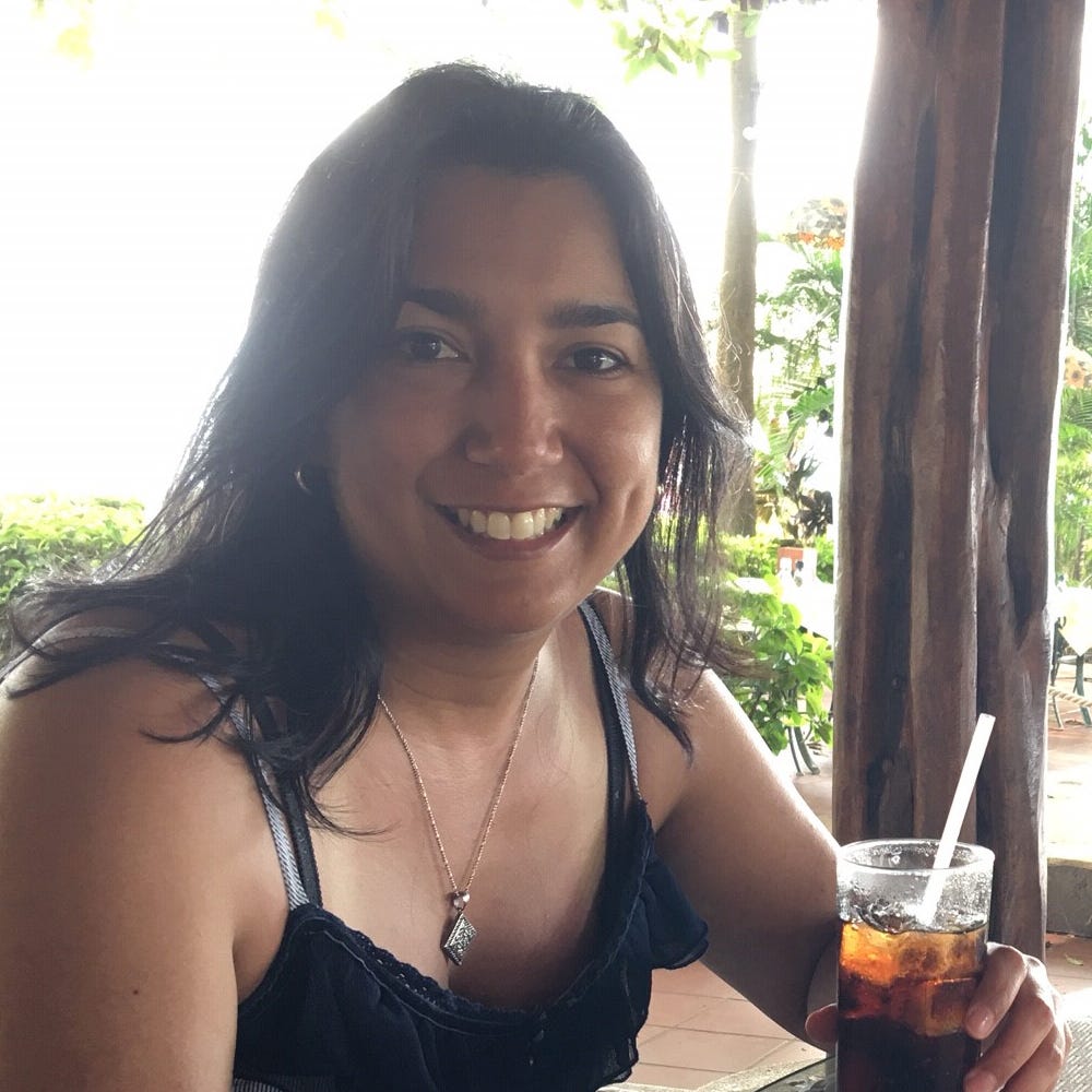 Ana Chong – Medium