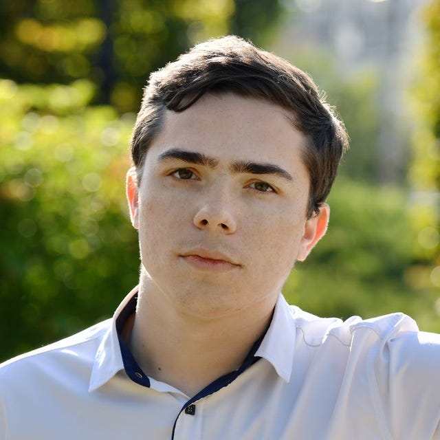 Dmitriy Pestov – Medium