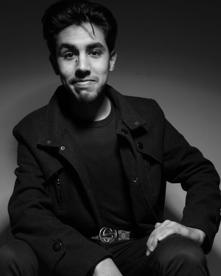 Smail Liams – Medium