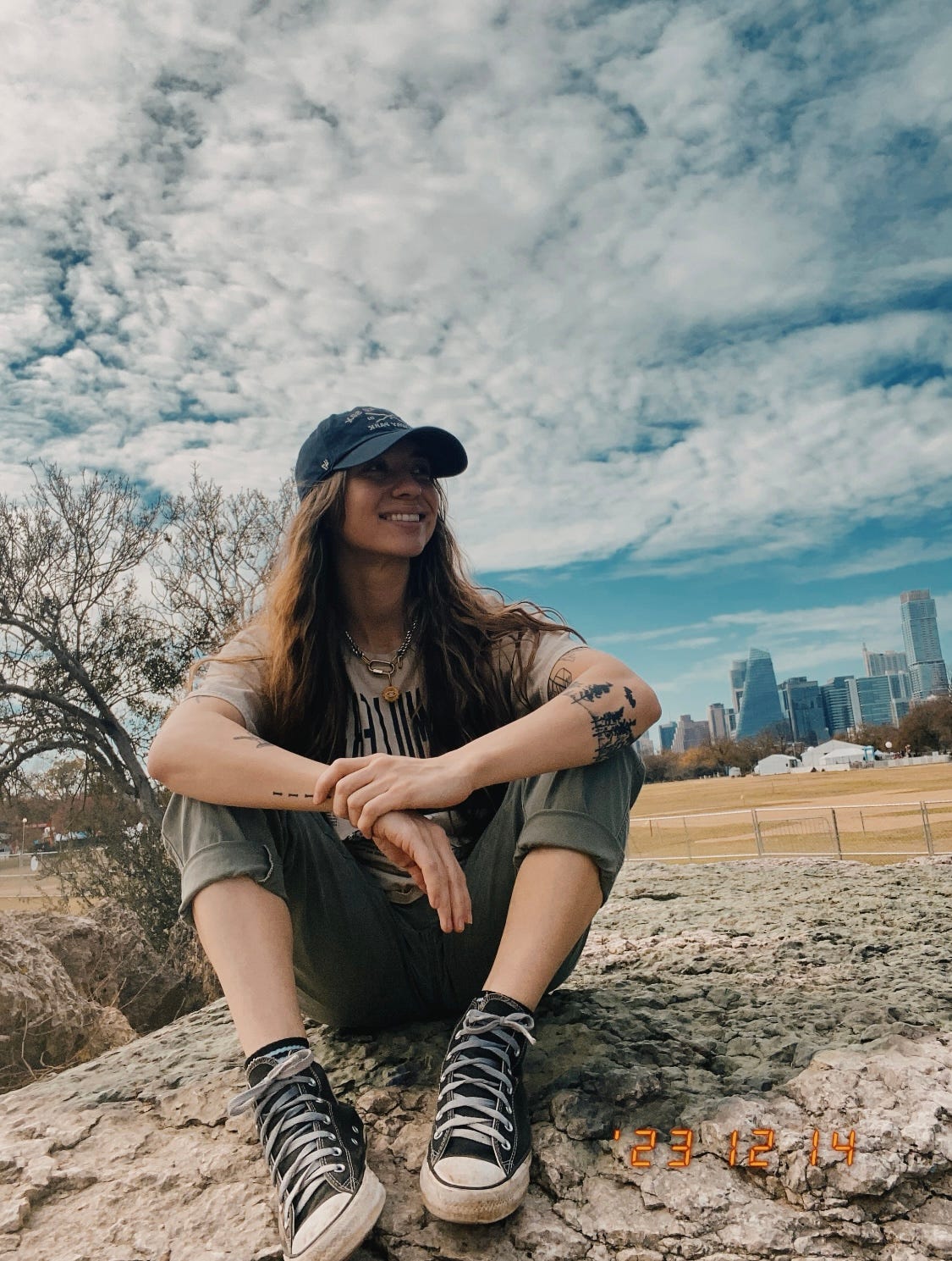Courtney Sloan – Medium
