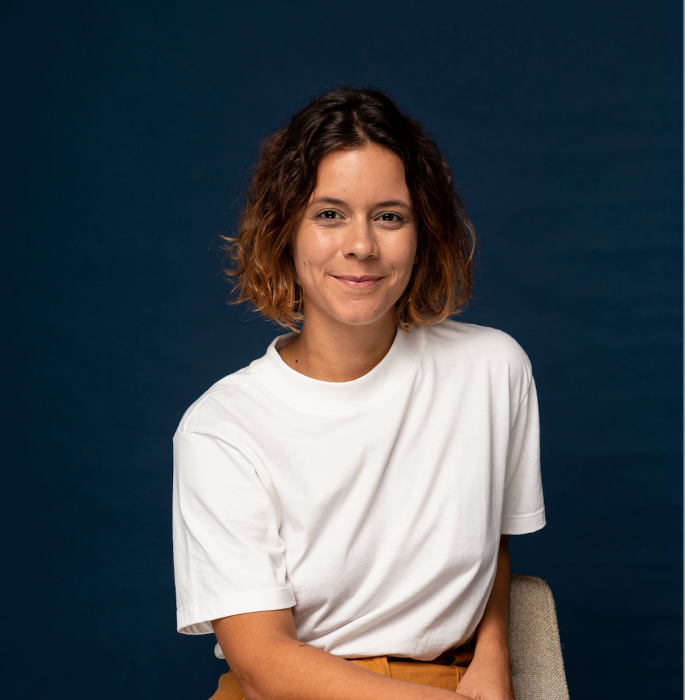 Mariana Gomes – Medium