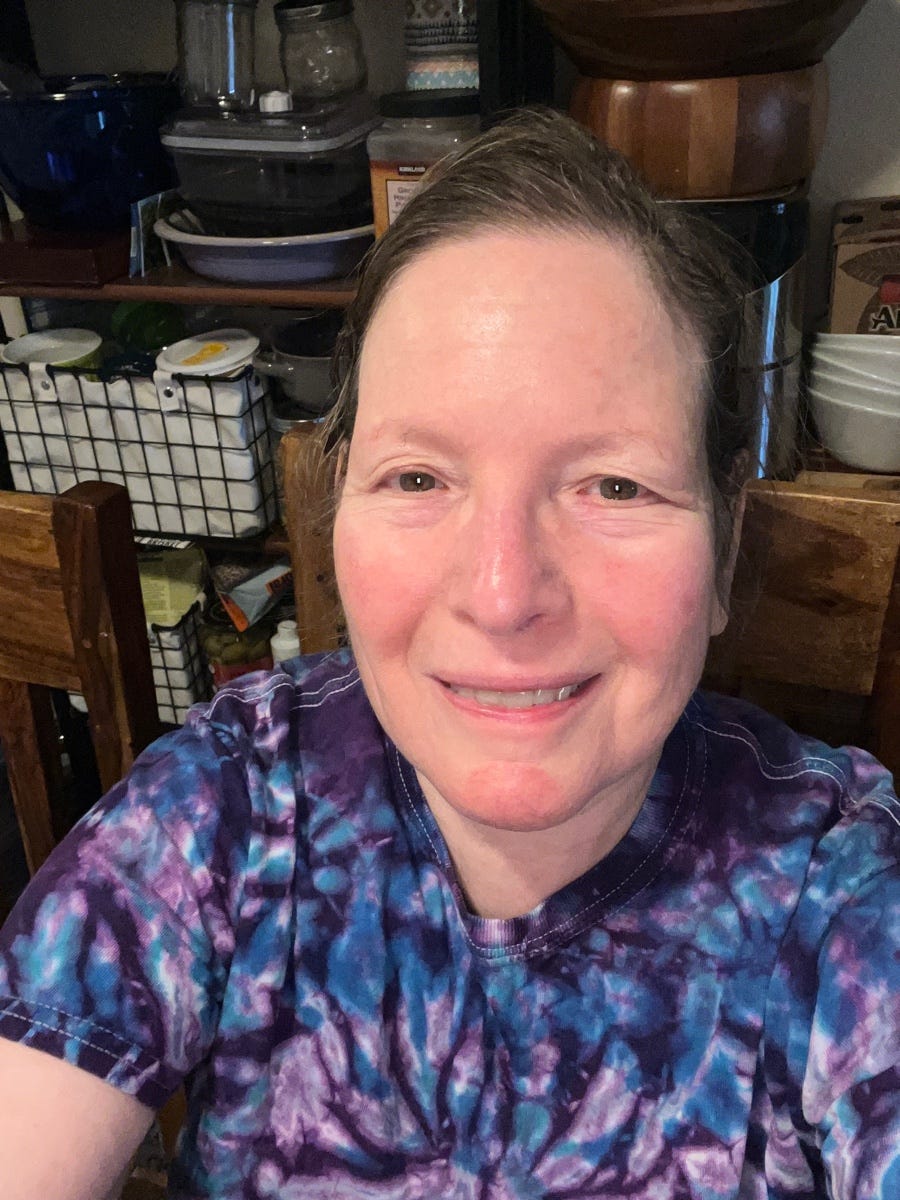 Robin Helene Hebert – Medium
