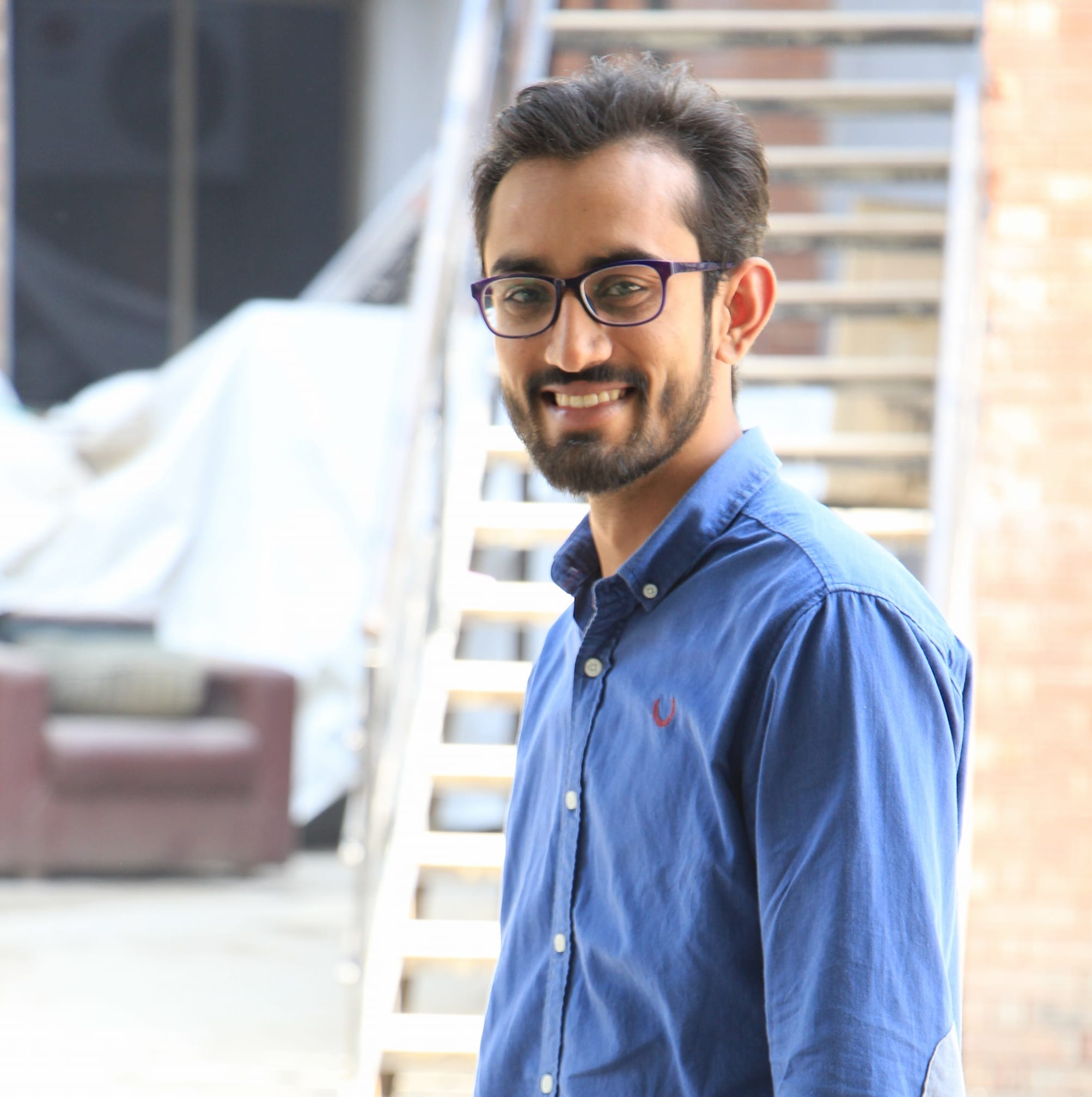 Allah-Nawaz Qadir – Medium