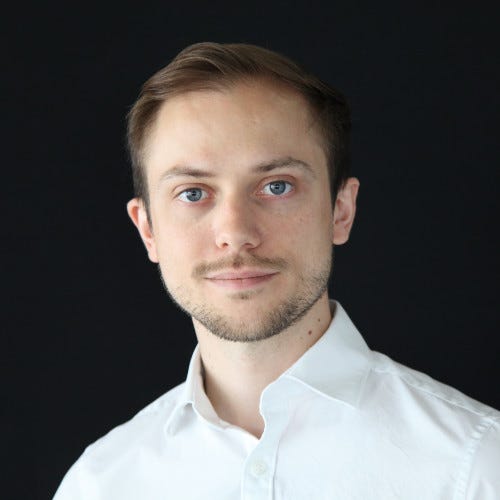 Edouard Lingjaerde – Medium