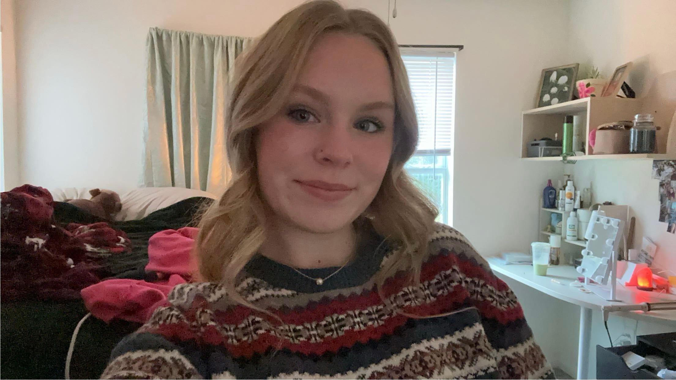 Mckenzie Kirby – Medium