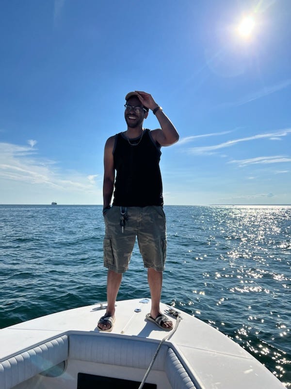 Daniel Dolly – Medium