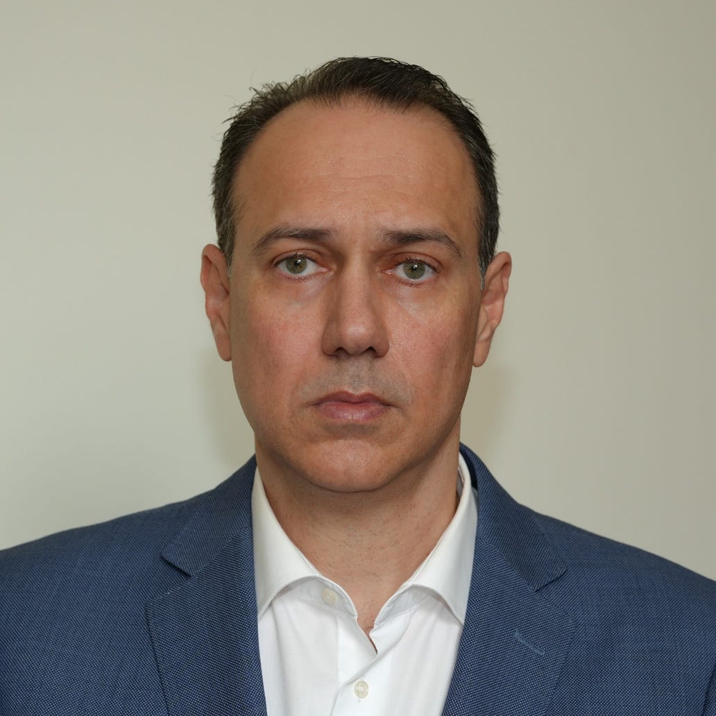 Dr. Vagelis Plevris – Medium