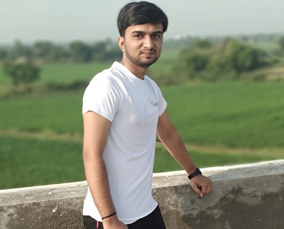 Jasmin Kapuriya (UI Developer) – Medium