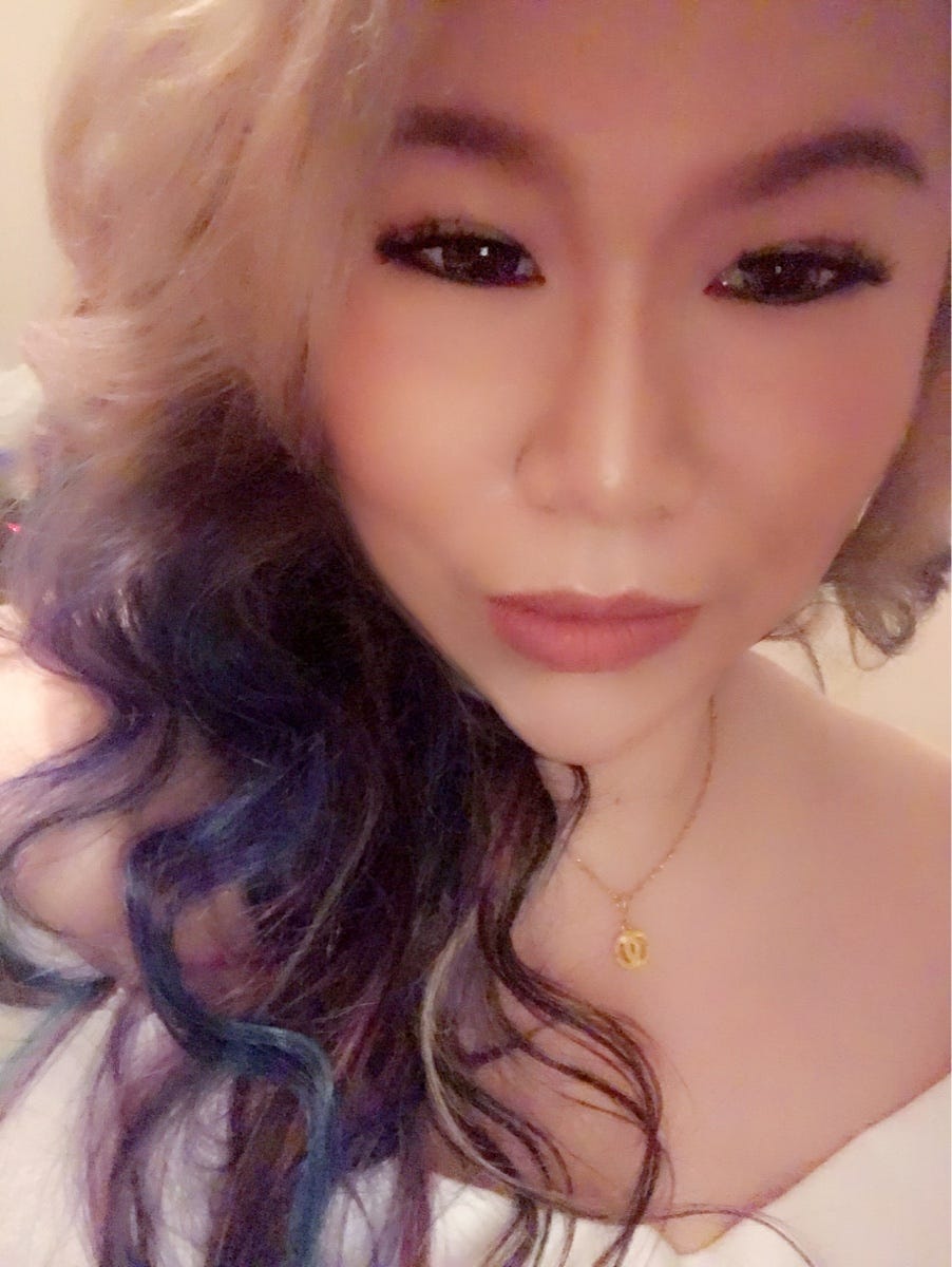 Ivy Chiu – Medium
