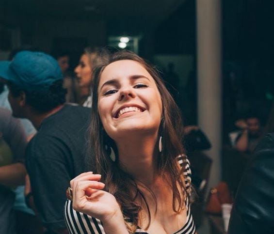 Rafaela Trajano – Medium