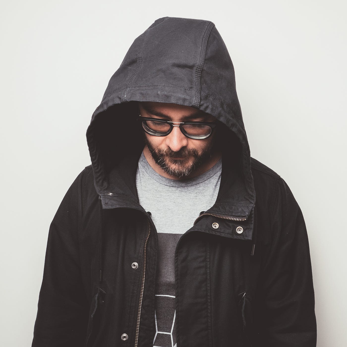 Valeri Torf – Medium