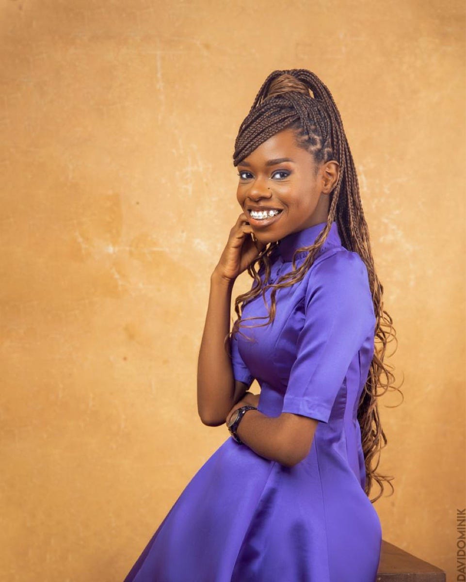 Folasayo Gisanrin – Medium